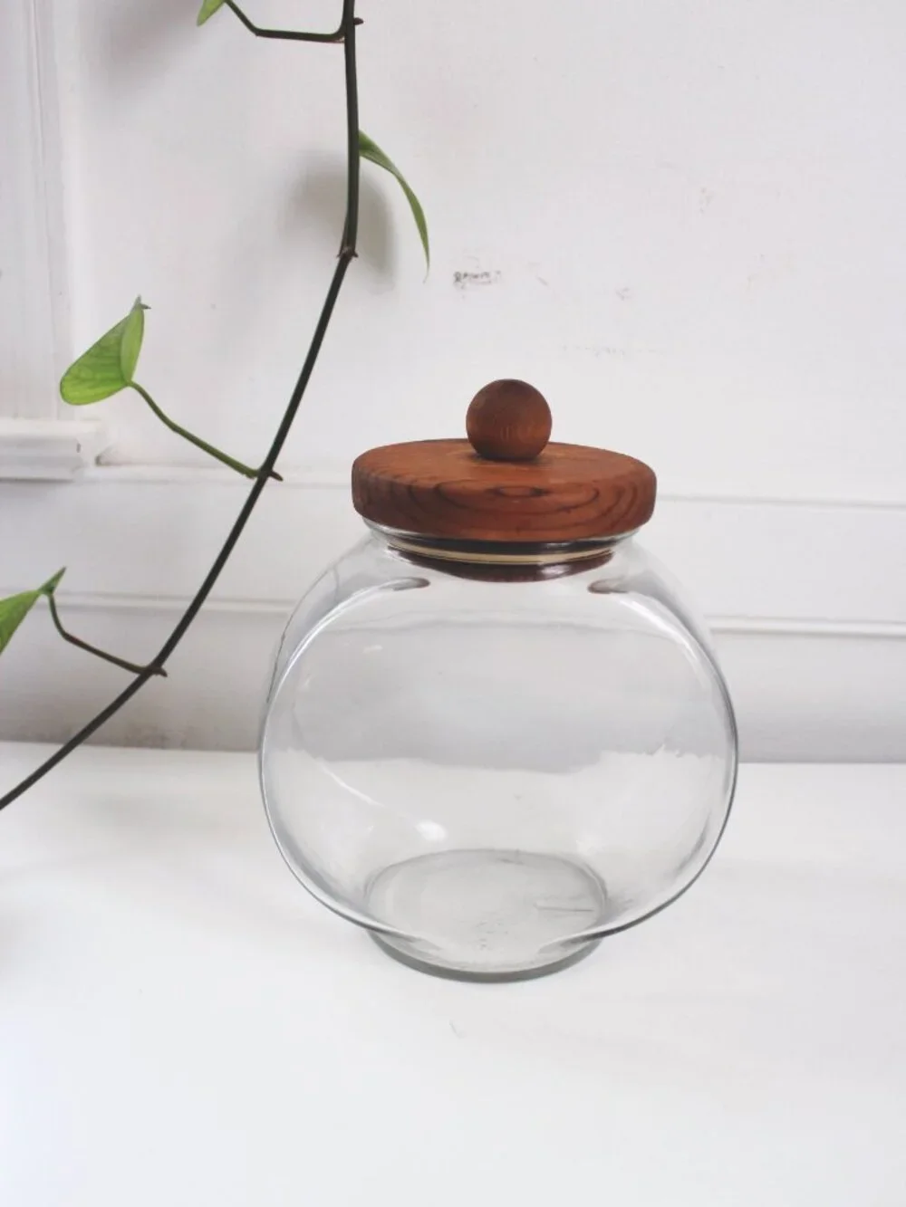 Dining | Vintage Anchor Hocking Glass Penny Candy Jar Canister Wooden ...
